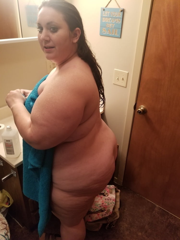 27yo Arkansas Slut Wife And Whore Alisha For Full Exposure Porn Pictures