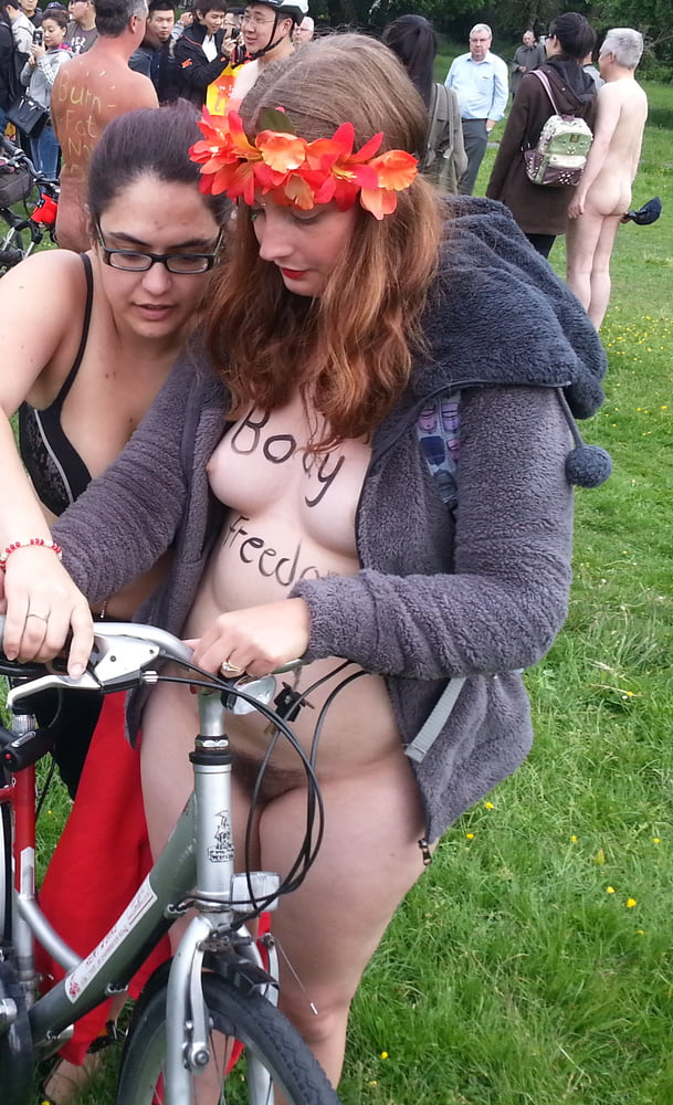 Cute Brunette Southampton 2016 Wnbr World Naked Bike Ride Porn