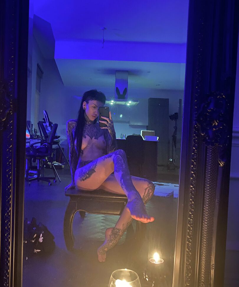 Erotic Funeral Nude Porn Pictures Xxx Photos Sex Images 4061640 Pictoa