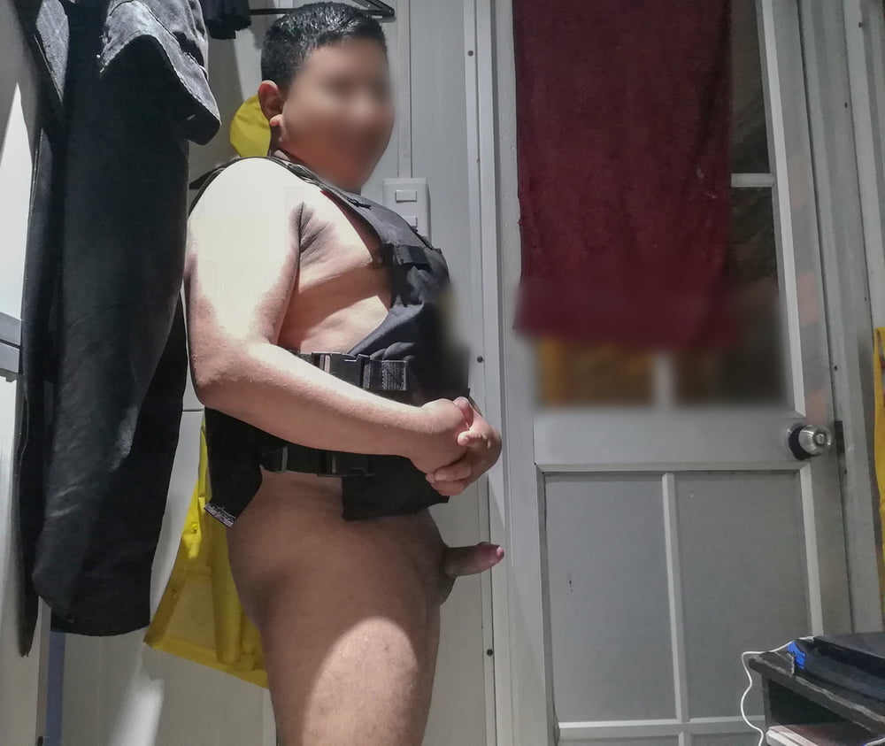 Nudes Con El Chaleco In The Work 10 Porn Pictures Xxx Photos Sex Images 4052070 Pictoa