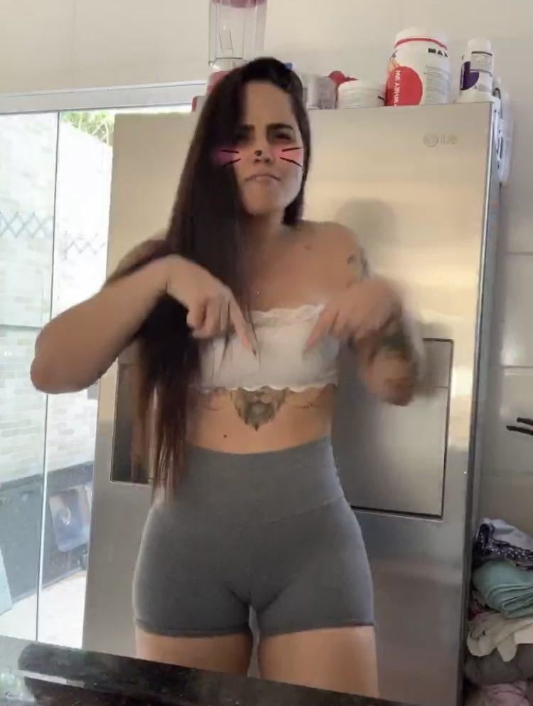 Cantora Perlla Com Sua Pata De Camelo Porn Pictures Xxx Photos Sex