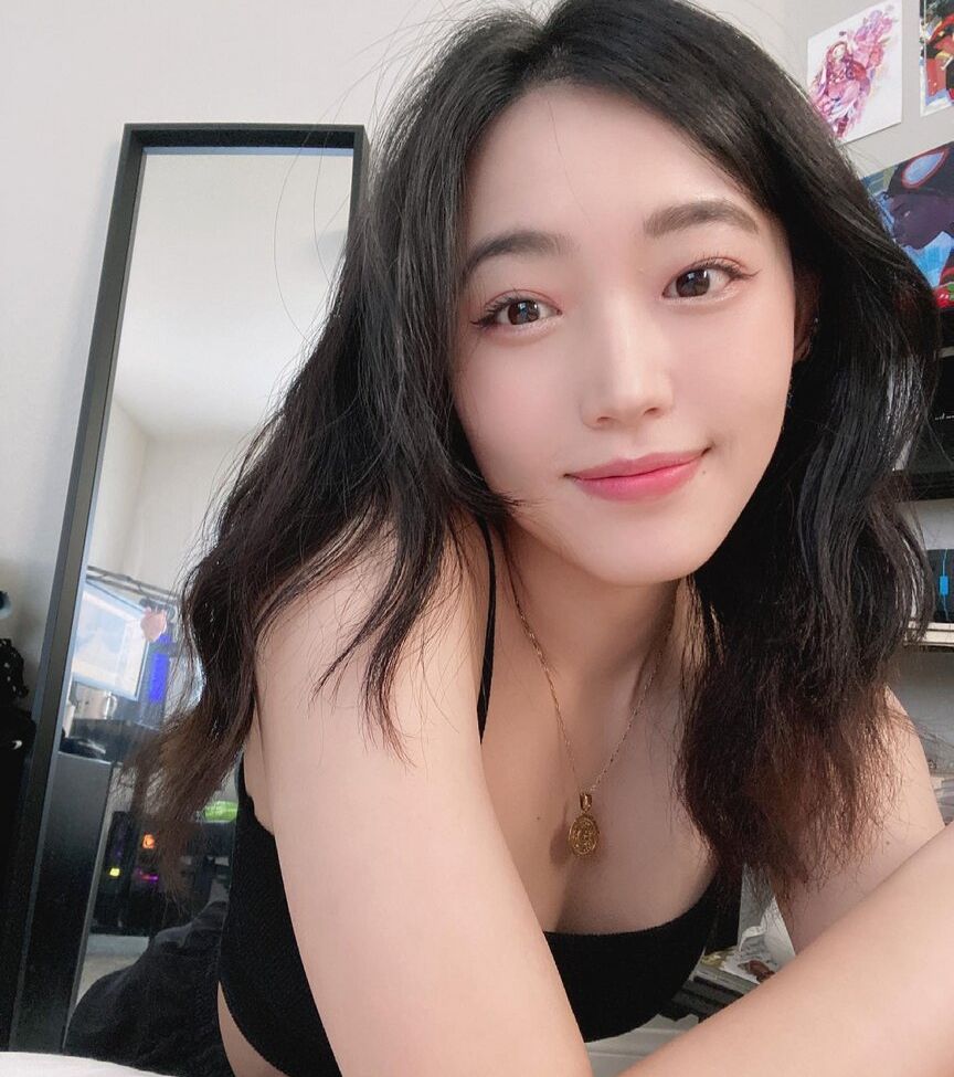 Yoojin Nude Porn Pictures Xxx Photos Sex Images 4064739 Pictoa